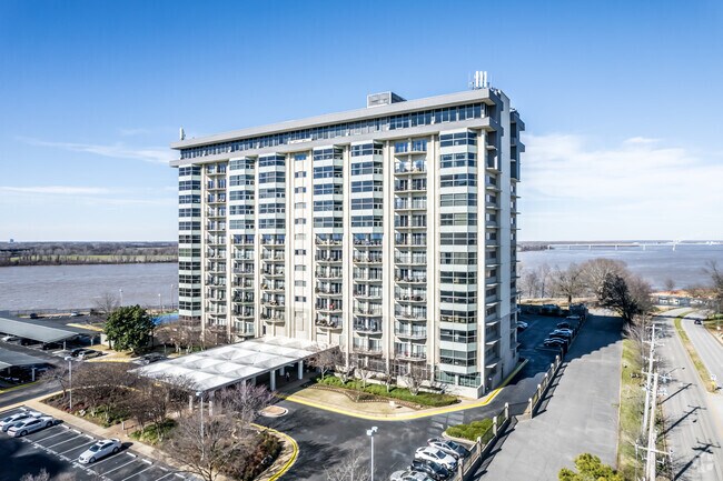 River Tower at South Bluffs - 655 Riverside Dr Memphis TN 38103 ...