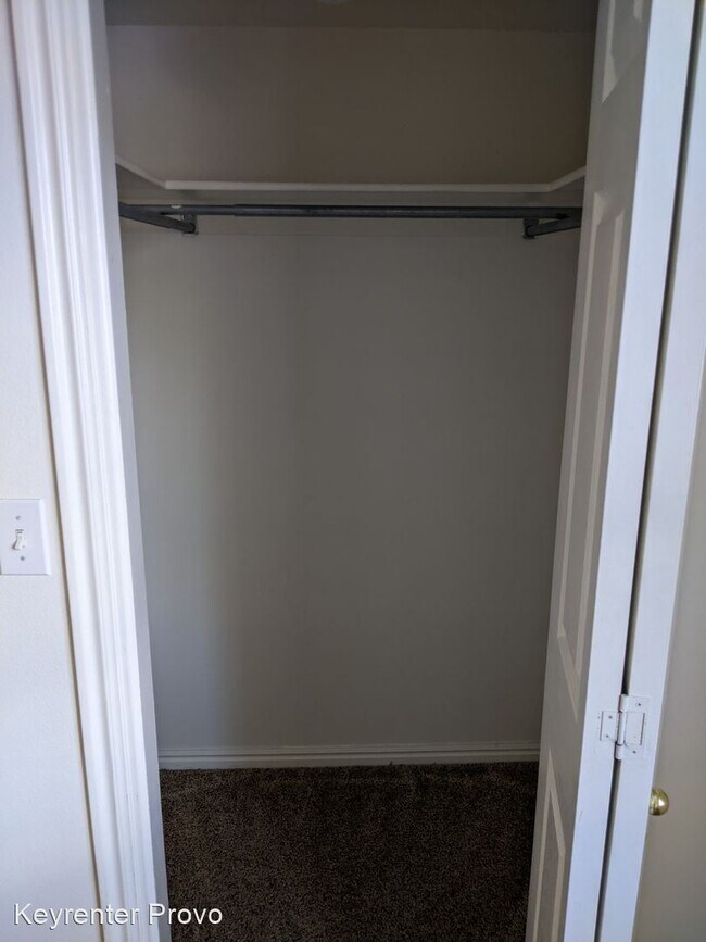 2 br, 1 bath House - 443 N. 100 W. # 2 - 443 N 100 W St Provo UT 84601 ...