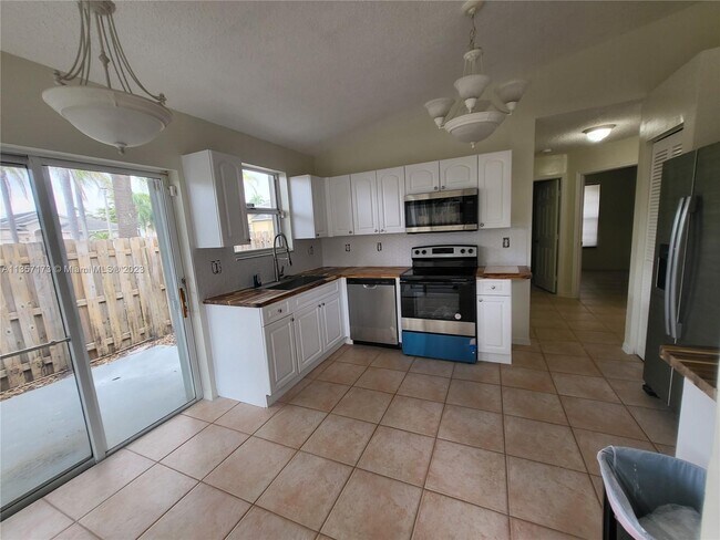 12338 SW 144th Terrace - 12338 SW 144th Terrace Miami FL 33186 ...