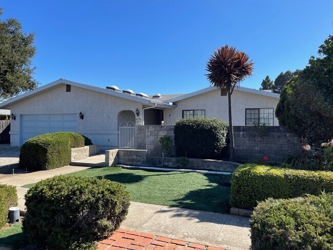 1759 Royal Way - 1759 Royal Way San Luis Obispo CA 93405 | Apartment Finder