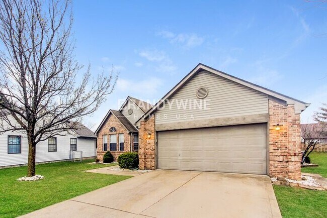 3 bedroom Ranch in Pike AVAILABLE NOW!!! D... - 4833 Countrybrook ...