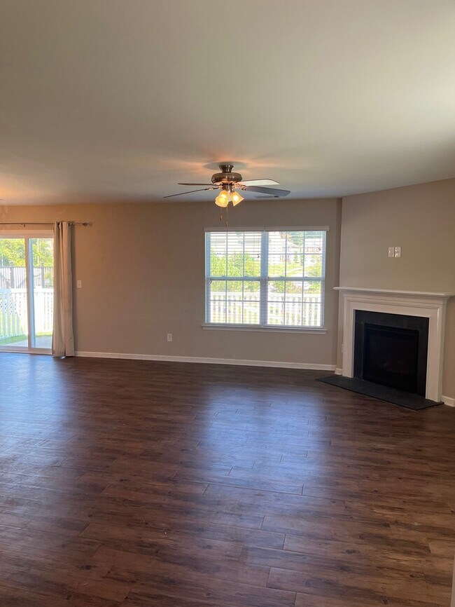 9439 Kendall Drive - 9439 Kendall Dr Charlotte NC 28214 | Apartment Finder