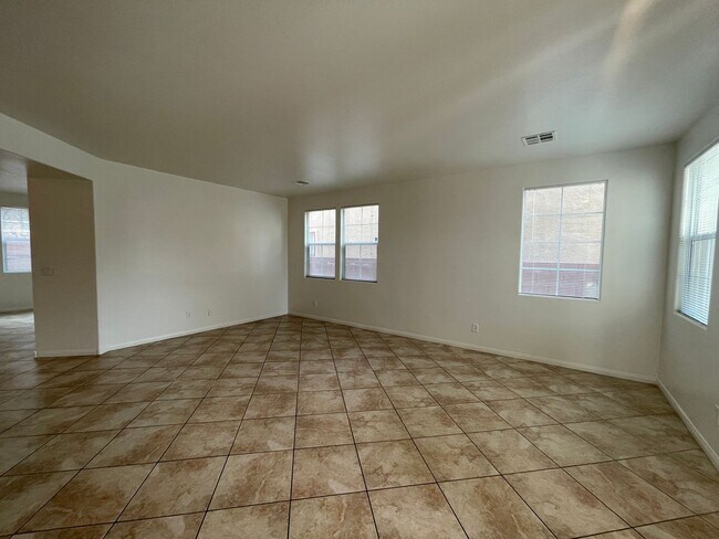 2 Story Home in Mountains Edge Community! - 10030 S Dancing Lasso Ct ...