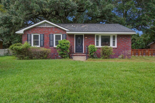 5171 Sterrett St - 5171 Sterrett St North Charleston SC 29405 ...