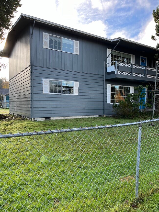 1121 Randall St - 1121 Randall St Aberdeen WA 98520 | Apartment Finder
