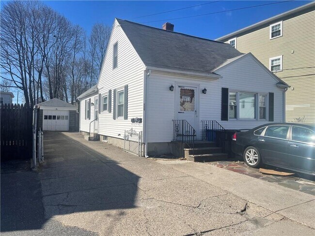 110 Broad St - 110 Broad St Cumberland RI 02864 | Apartment Finder