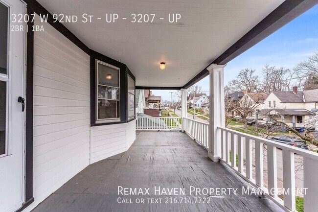 3209 W 92nd UP, Cleveland- Spacious 2 bed ... - 3207 W 92nd St ...