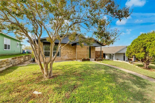 5916 Signal Point - 5916 Signal Point Austin TX 78724 | Apartment Finder