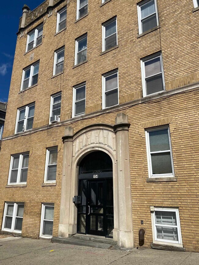 154 Kensington Ave - 154 Kensington Ave Jersey City NJ 07304 ...