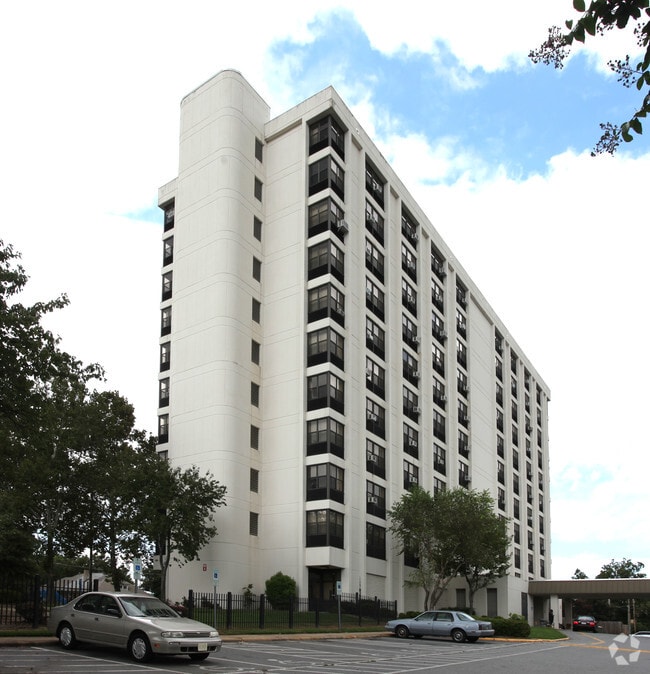 Elm Towers - 701 S Elm St High Point NC 27260 | Apartment Finder