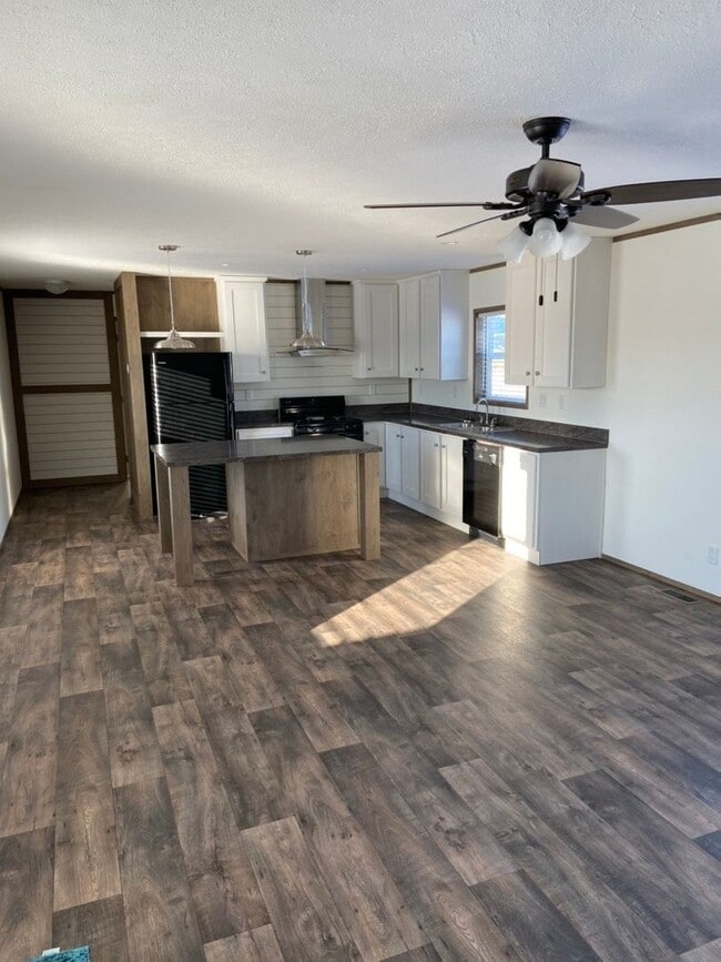 Renovated 3bd/2ba Rental Available! - 900 Southview Ave Dickinson ND ...
