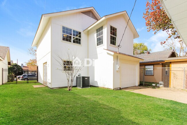 10439 New Bedford Dr, Dallas, TX 75217, USA - 10439 New Bedford Dr ...