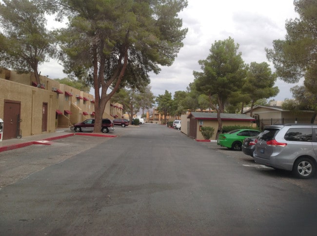 Desert Rose - Las Vegas, NV | Apartment Finder