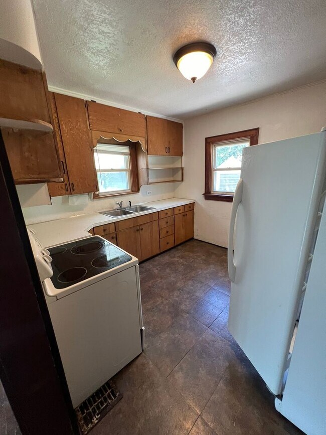 Country Acreage with 3 bedroom house, 1 ca... - 1937 210th St Boone IA ...