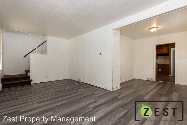 2 br, 1 bath House - 13590 Minock - 13590 Minock St Detroit MI 48223 ...