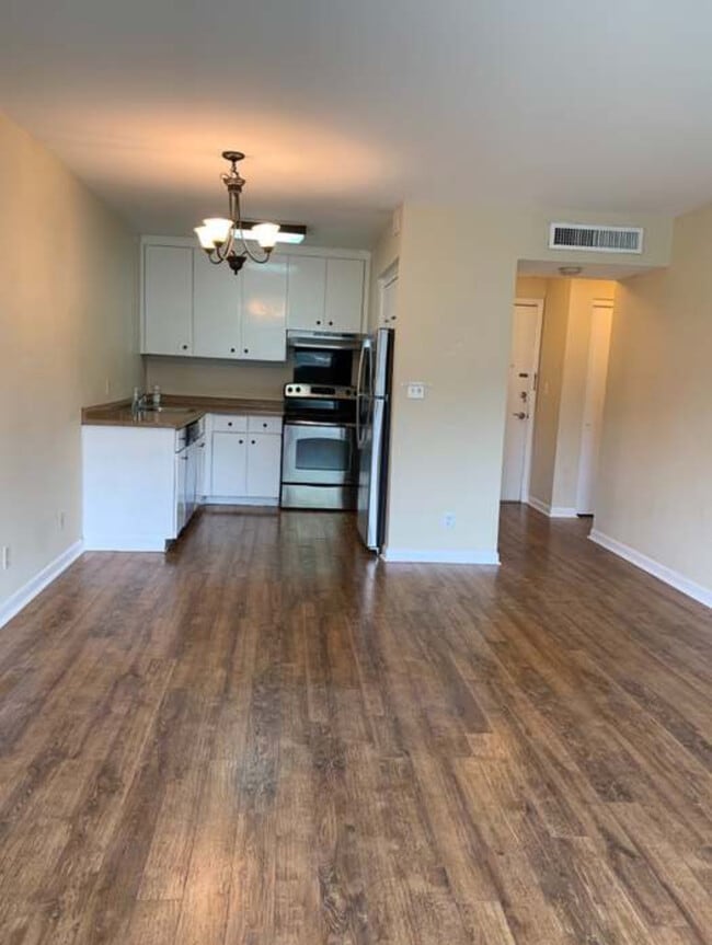 1900 Richard Jones Rd - 1900 Richard Jones Rd Nashville TN 37215 ...