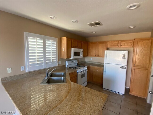 8798 S Cadence Crossing Way - 8798 S Cadence Crossing Way Las Vegas NV ...