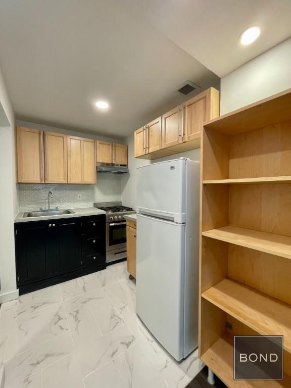 East 112th Street - 226 E 112th St New York NY 10029 | Apartment Finder