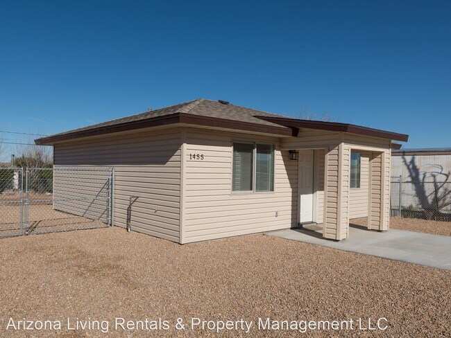 1 br, 1 bath House - 1455 E Northfield Avenue - 1455 Northfield Ave ...