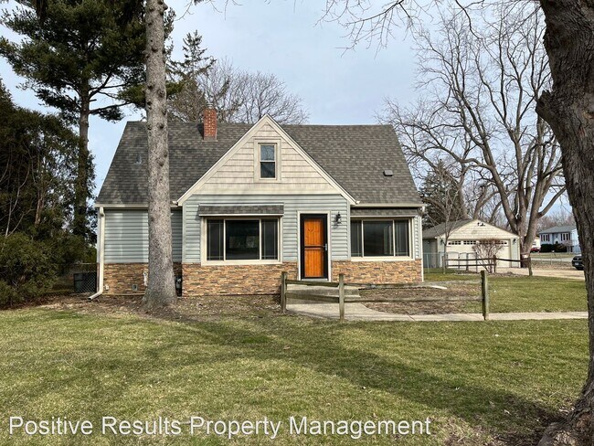 3 br, 1 bath House - 8311 N Alpine Road - 8311 N Alpine Rd Machesney ...