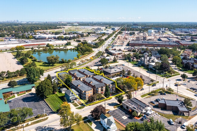 Dearborn Apartments - 1265-1315 Monroe St Dearborn MI 48124 | Apartment ...