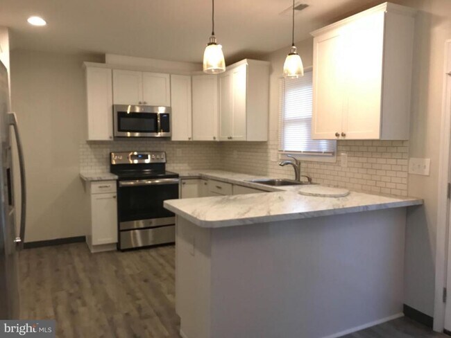 5816 Loch Raven Blvd - 5816 Loch Raven Blvd Baltimore MD 21239 ...