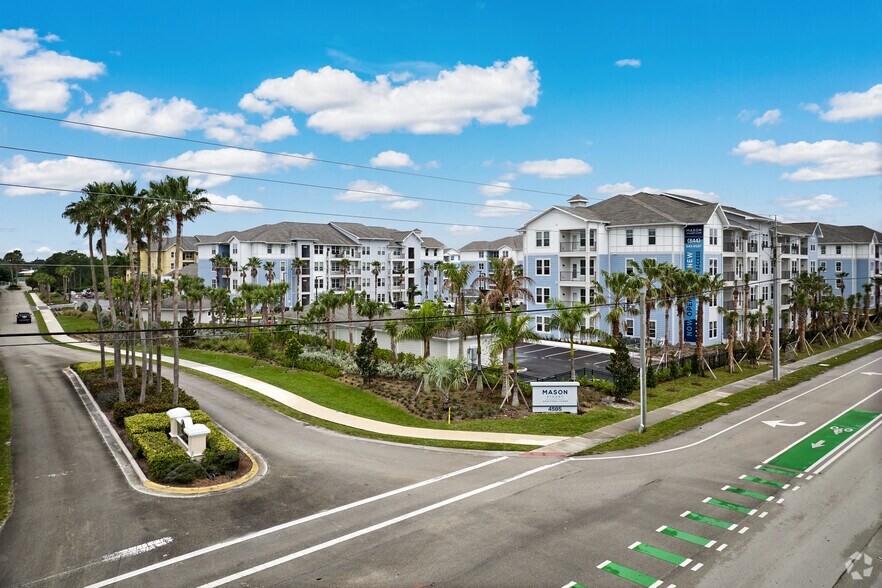 Mason Stuart - 4585 SE Federal Hwy Stuart FL 34997 | Apartment Finder