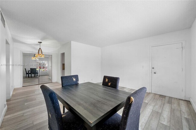 2200 NE 66th St - 2200 NE 66th St Fort Lauderdale FL 33308 | Apartment ...