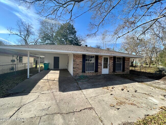 1115 Pandora St - 1115 Pandora St Opelousas LA 70570 | Apartment Finder