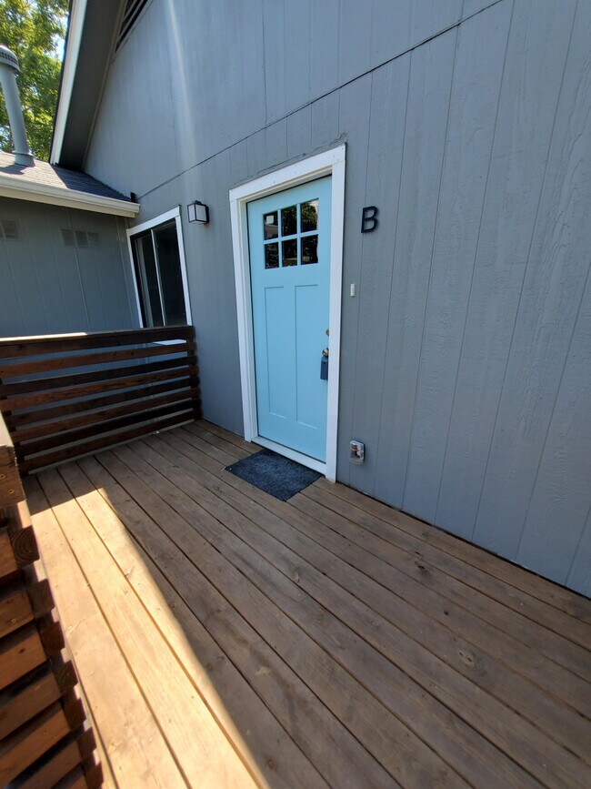 2400 Bucks Run - 2400 Bucks Run Austin TX 78744 | Apartment Finder