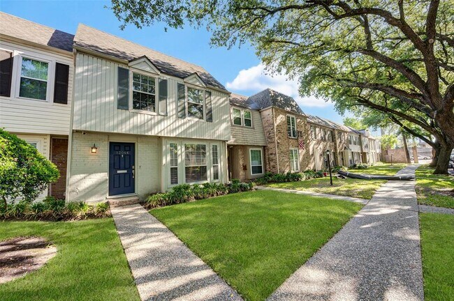 13046 Trail Hollow Dr - 13046 Trail Hollow Dr Houston TX 77079 ...