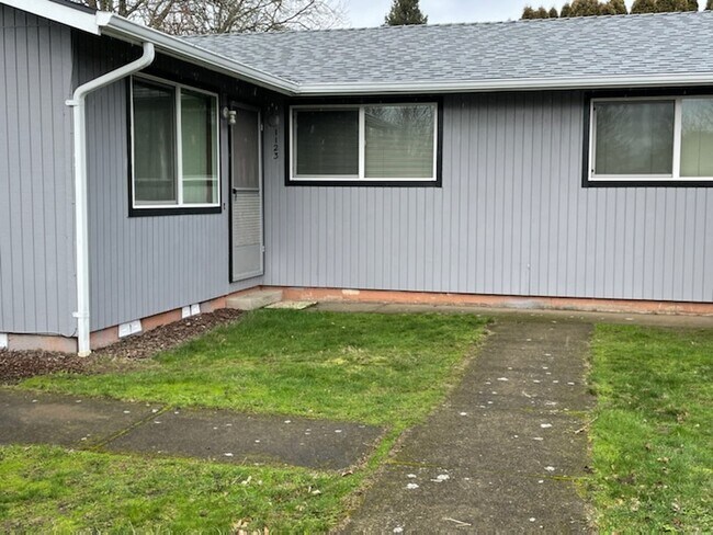 1123 SE Goodnight Ave - 1123 SE Goodnight Ave Corvallis OR 97333 ...