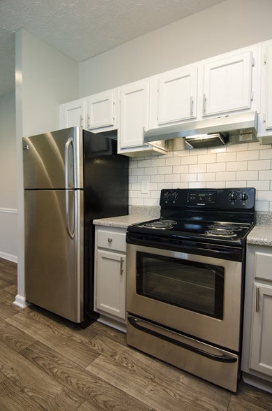 Brodick Hill - 7703 Lee Rd Lithia Springs GA 30122 | Apartment Finder