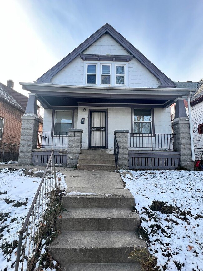 Franklin Heights Single Family Home - 3321 N 26th St Milwaukee WI 53206 ...