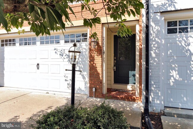 22219 Falling Terrace - 22219 Falling Terrace Ashburn VA 20148 ...