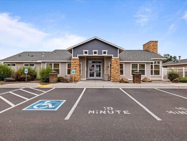 6405G Chapel Hill Blvd - 6405G Chapel Hill Blvd Pasco WA 99301 ...