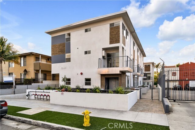 1245 N New Hampshire Ave - 1245 N New Hampshire Ave Los Angeles CA 90029 | Apartment Finder
