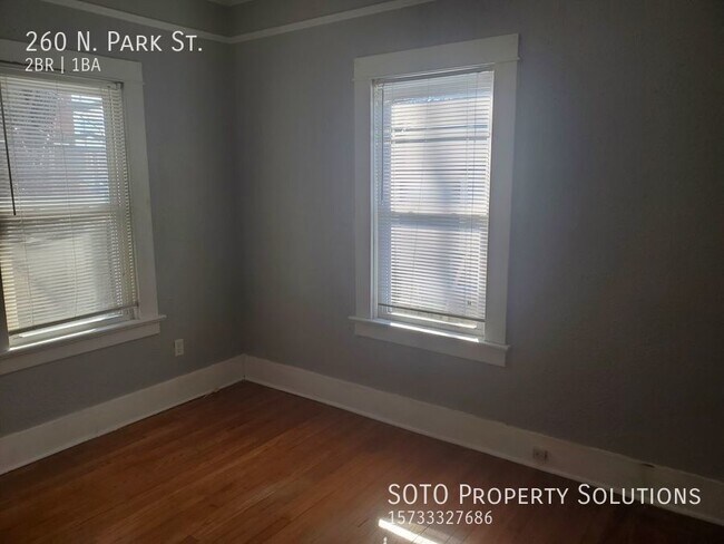 2BD/1BA Pet Friendly House Close to SEMO - 260 N Park Ave Cape ...