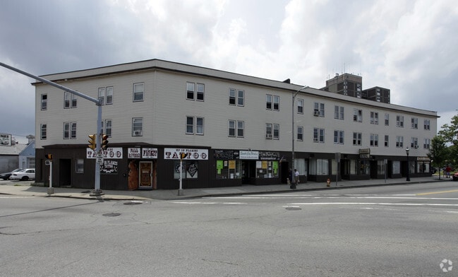 1703-1729 Pleasant St - 1703-1729 Pleasant St Fall River MA 02723 ...