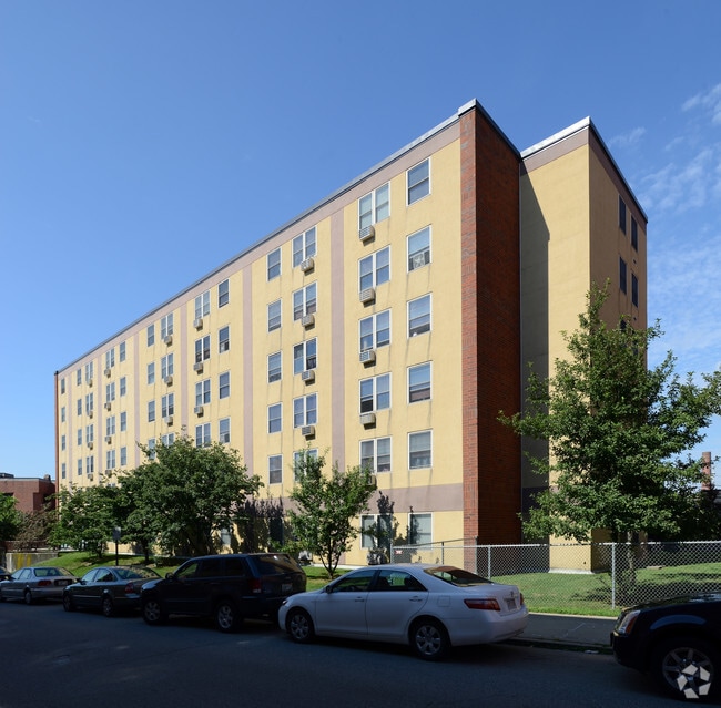 Northern Plaza Apartments - 301 Main St Pawtucket RI 02860 | Apartment ...