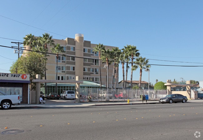 Phillip Murray Place - 4324 Florence Ave Bell CA 90201 | Apartment Finder