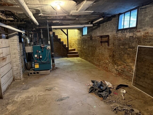 44 Varnum St - 44 Varnum St Arlington MA 02474 | Apartment Finder