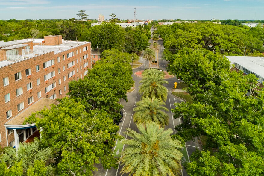 College Manor - 1216 SW 2nd Ave Gainesville FL 32601 | Apartment Finder