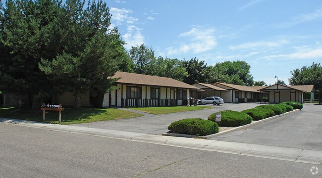 Garfield Square - 507-541 W Garfield St Boise ID 83706 | Apartment Finder