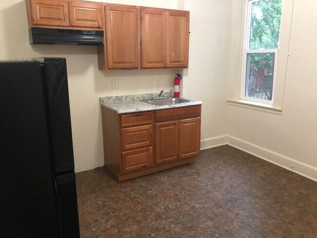 446 S Shippen St - 446 S Shippen St Lancaster PA 17602 | Apartment Finder