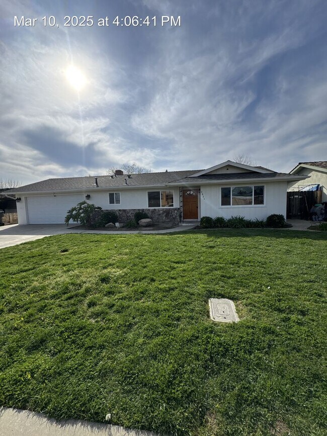 Southwest Home available now by appointmen... - 2823 S Woodland St ...