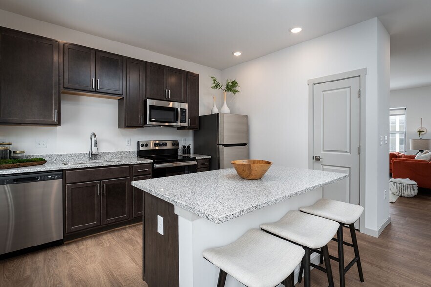 The Row on Merchant - 144 Merchant St Springdale OH 45246 | Apartment ...