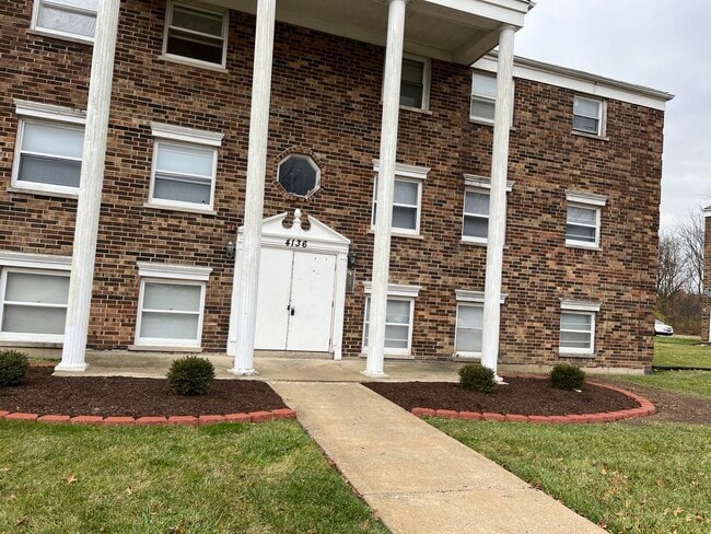 4136 Charleston Rd - 4136 Charleston Rd Matteson IL 60443 | Apartment ...
