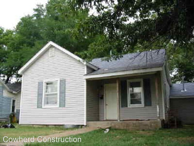 2 br, 1 bath House - 922 N Missouri - 922 N Missouri Ave Springfield MO ...