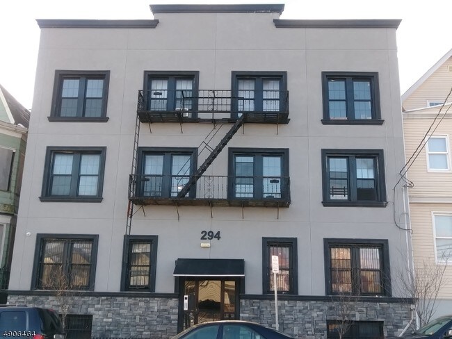 294 14th Ave - 294 14th Ave Newark NJ 07103 | Apartment Finder